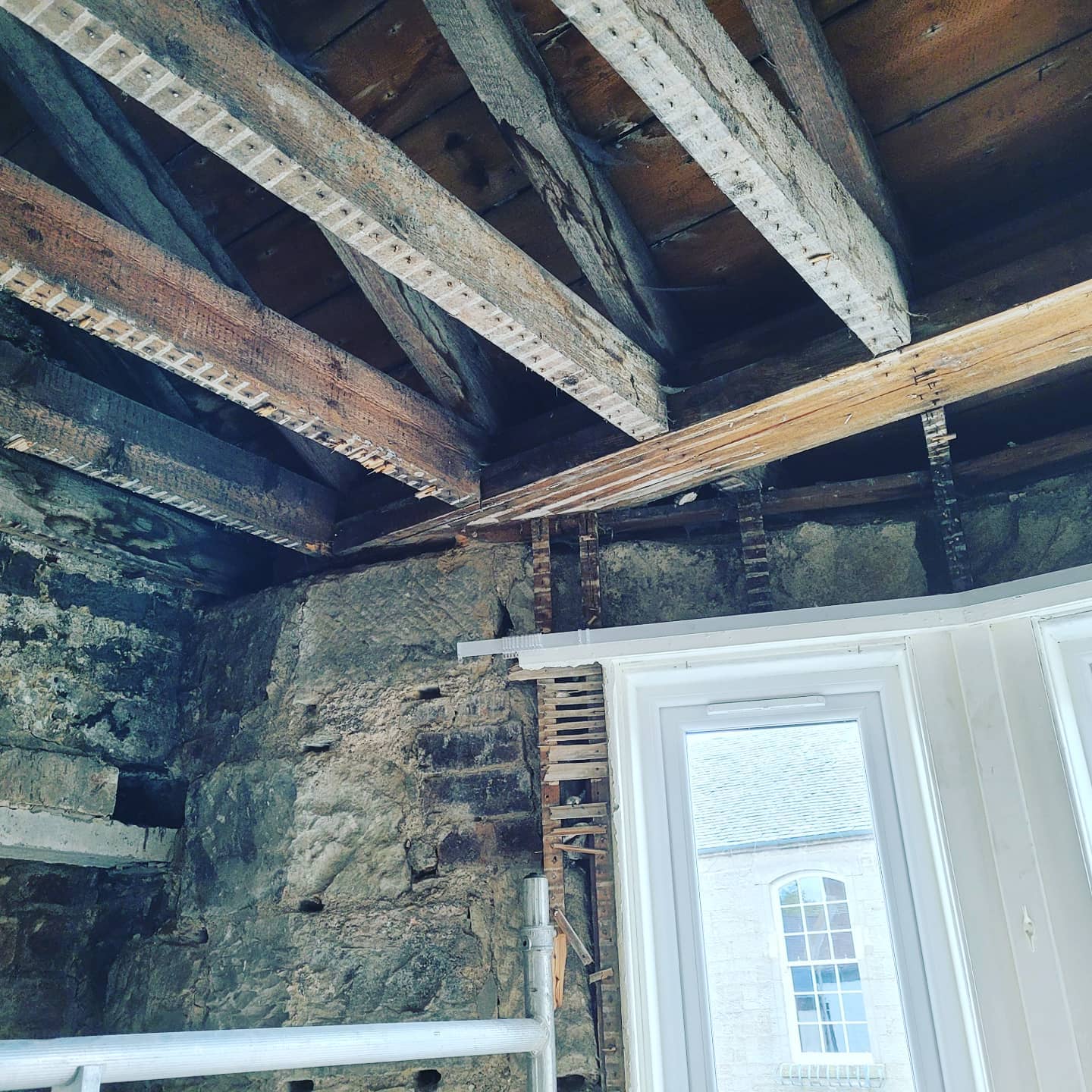 Failed Bressumer Beam - SMPS Building Preservation - Damp Proofing