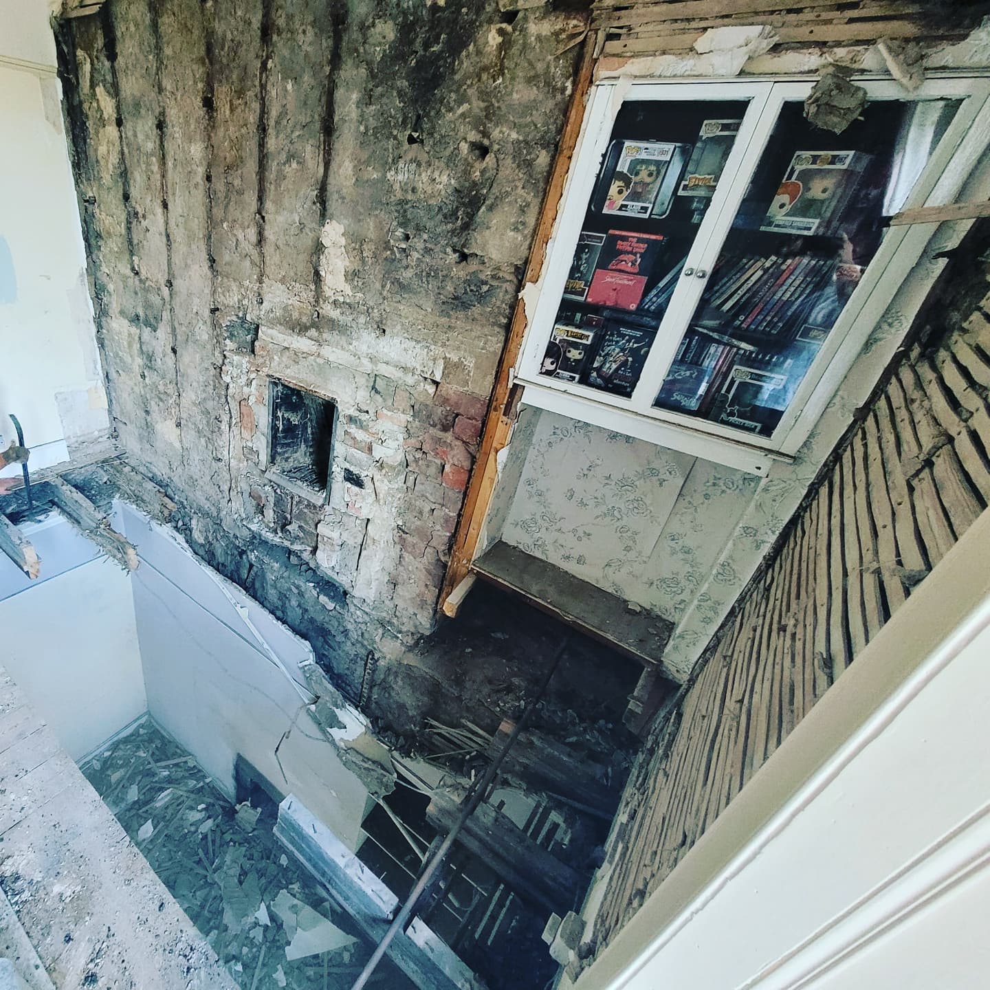 Structural devastation through timber decay - SMPS Building ...